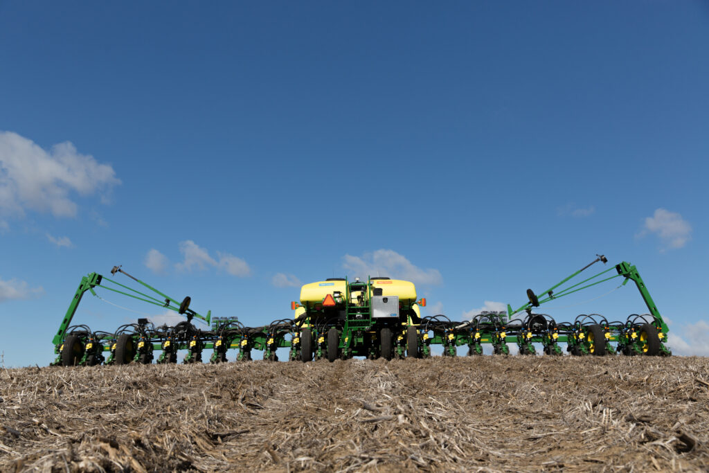Testing Sunflower Hybrids Using a Planter Stand - Nuseed U.S.